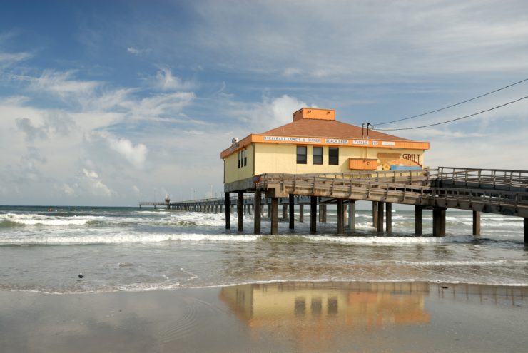 4 Best Fishing Piers in Corpus Christi, TX - Fishmasters.com
